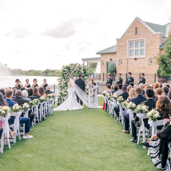 The Red Berry Estate | Luxury Estate Wedding Venue in San Antonio