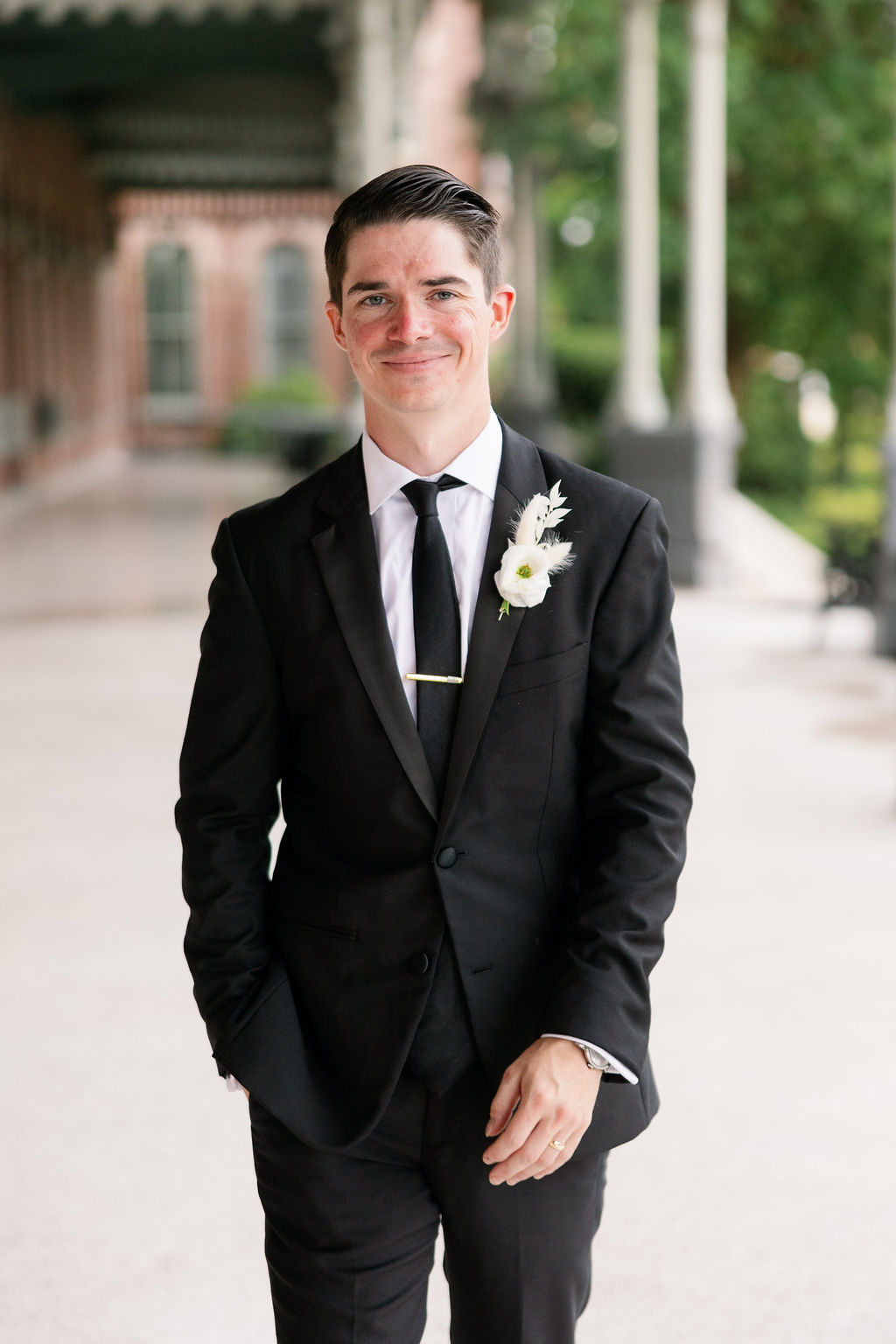 A Classy Vintage Affair: The Wedding of Brenna and Kenneth