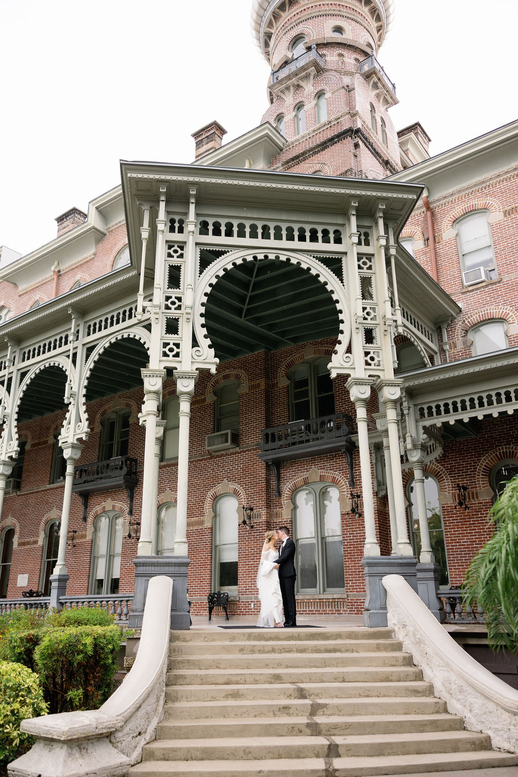 A Classy Vintage Affair: The Wedding of Brenna and Kenneth