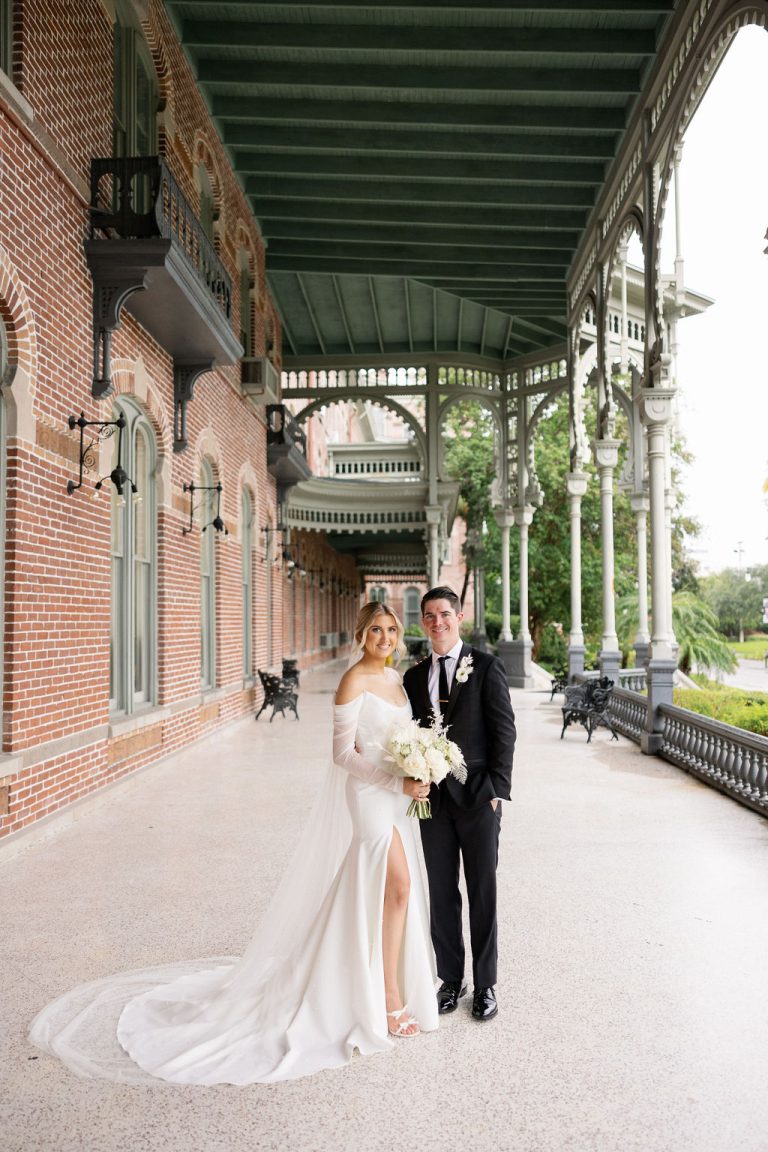 A Classy Vintage Affair: The Wedding of Brenna and Kenneth