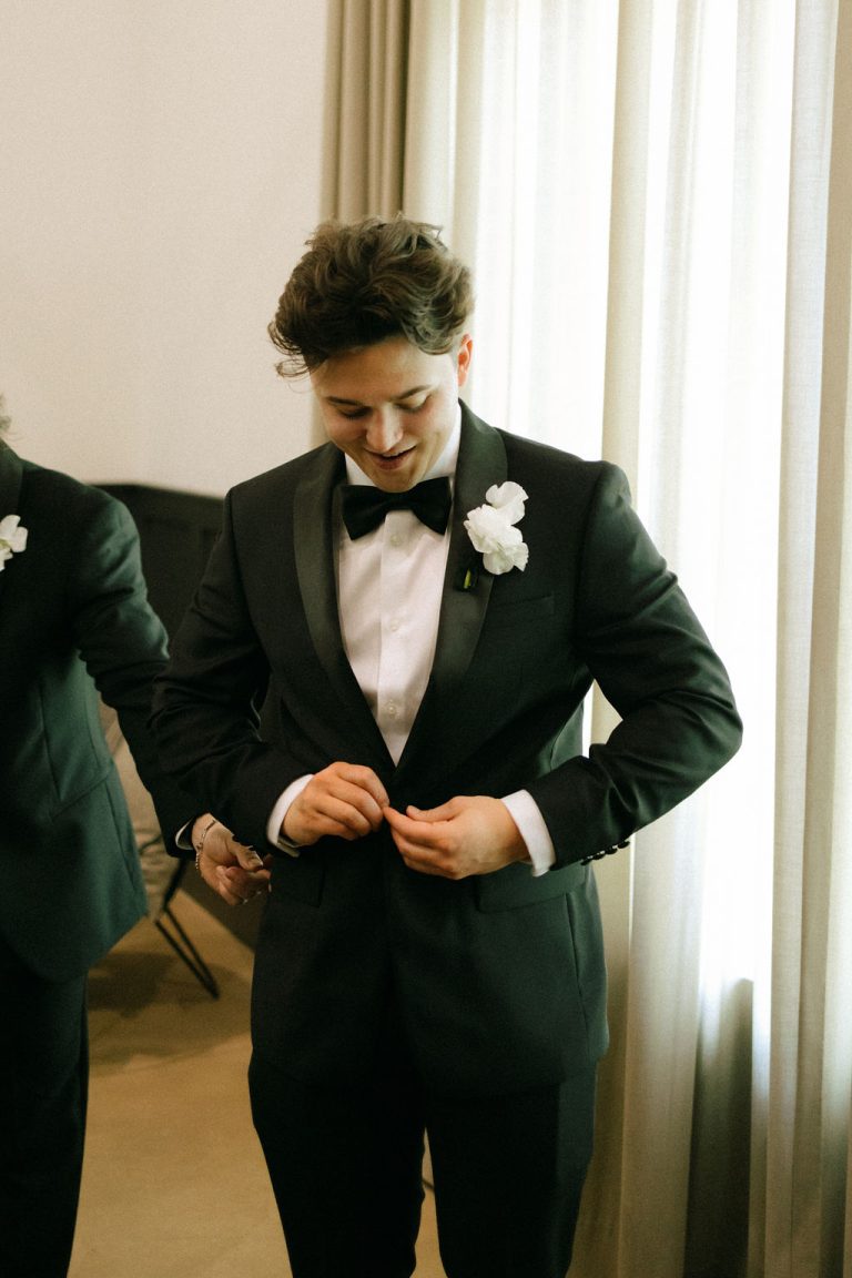 Black & White Ranch Wedding at Dos Palomas in Boerne | San Antonio Wedding