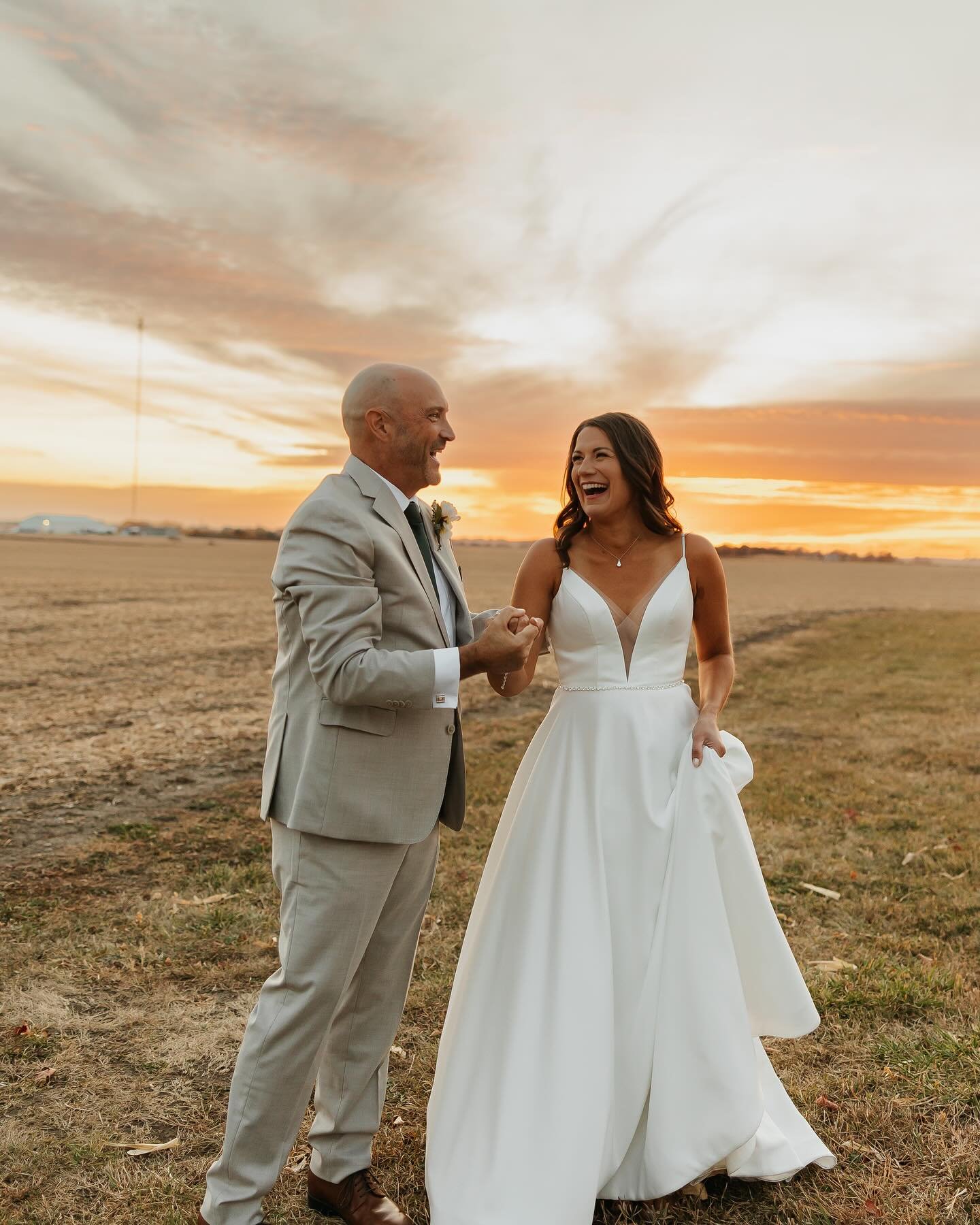 Erin & Brian’s Perfect Day - Wed Society® | Iowa - Wedding Planning ...