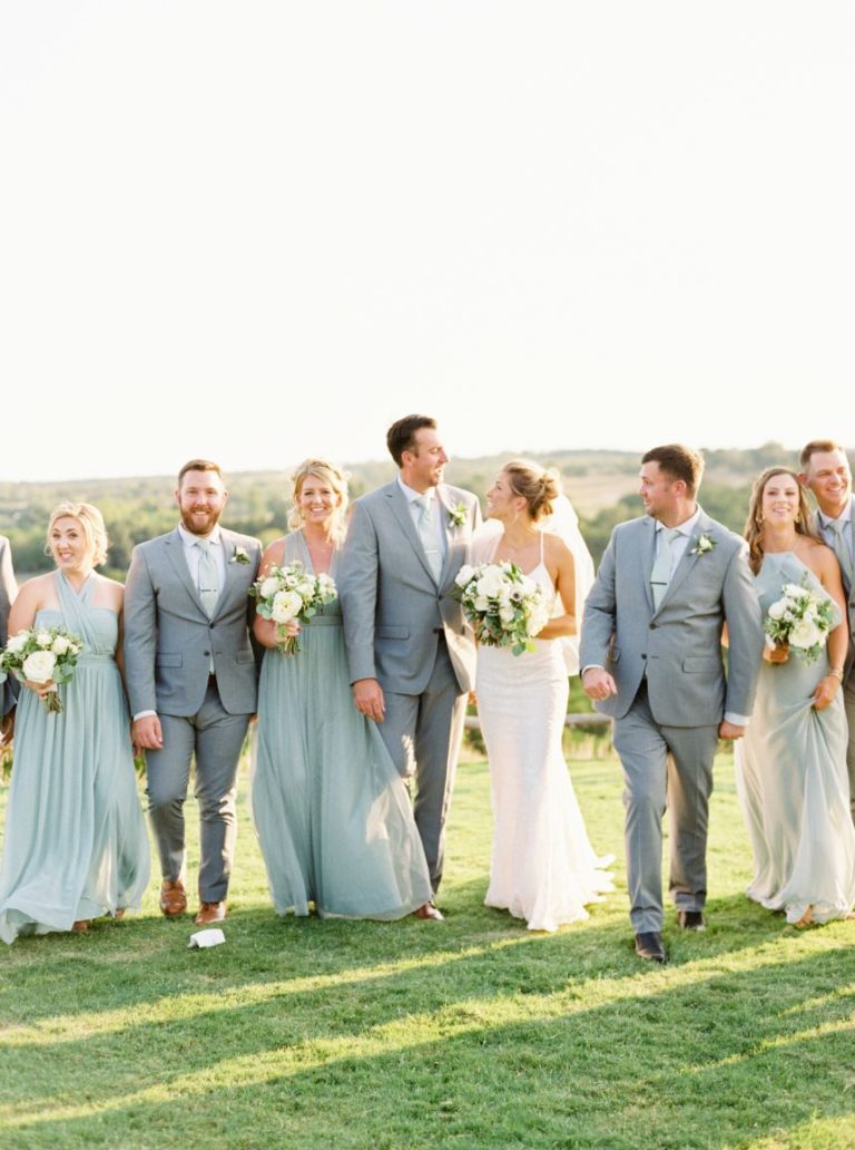 This Vineyard Wedding is Full of the Sweetest Vintage Elements