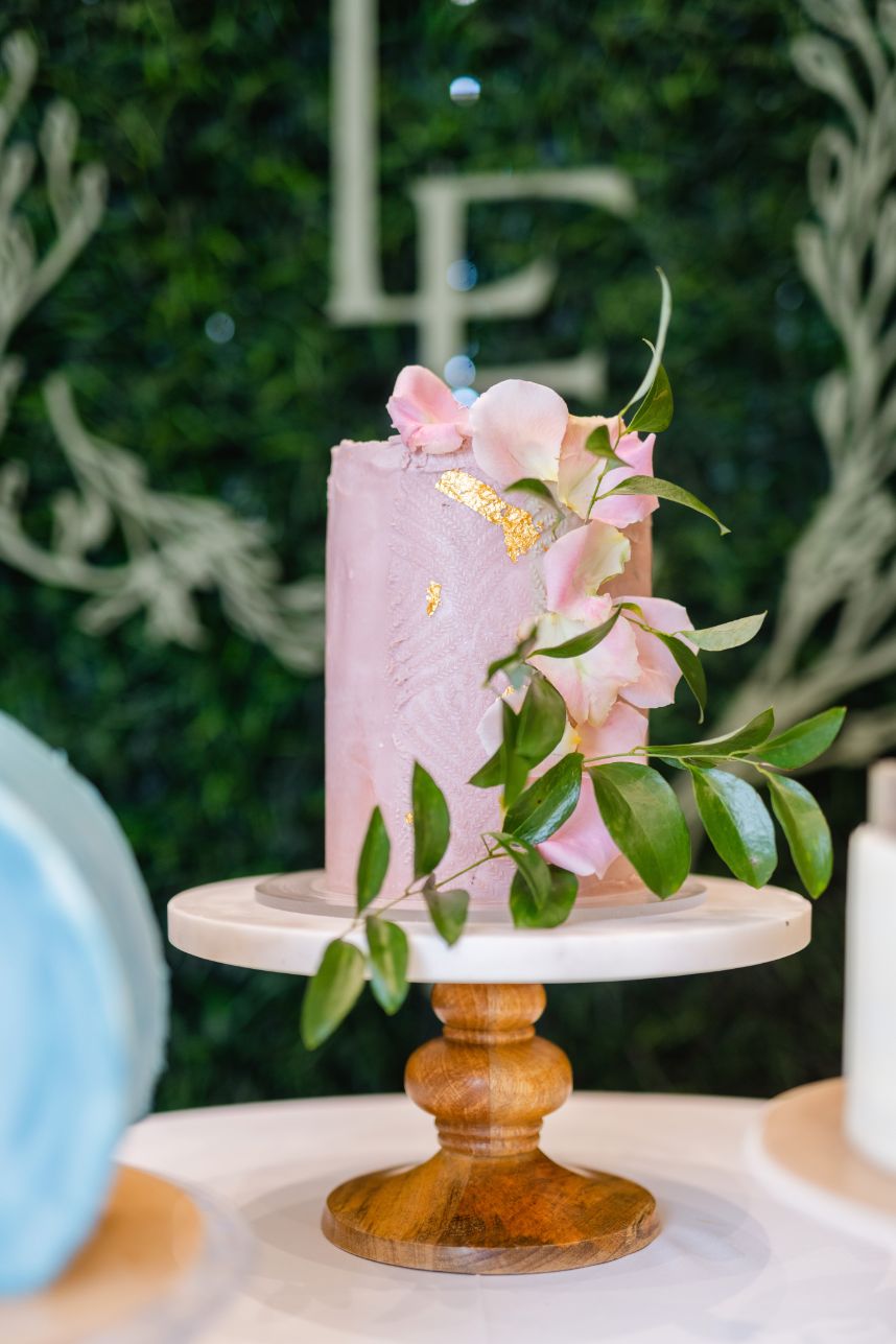 Love Knows Best: An "Emma" Inspired Wedding Editorial