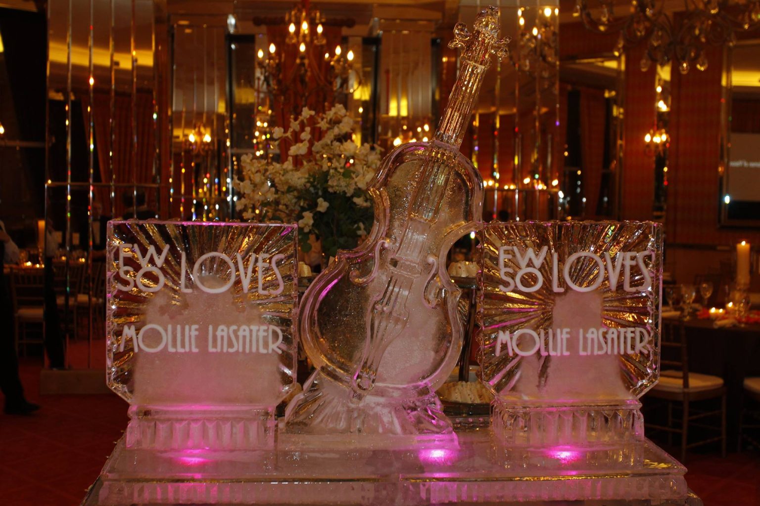 Custom Ice Sculptures To Wow | Cold Fusion - Wed Society North Texas