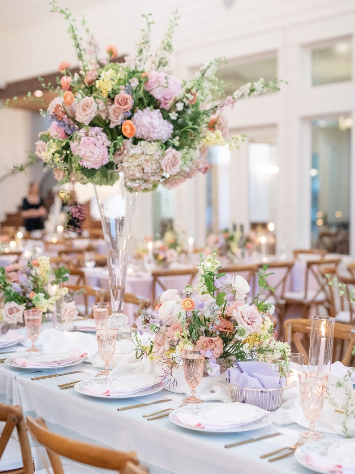 A Romantic Garden Wedding With Soft Pastels and Timeless Elegance - Wed ...