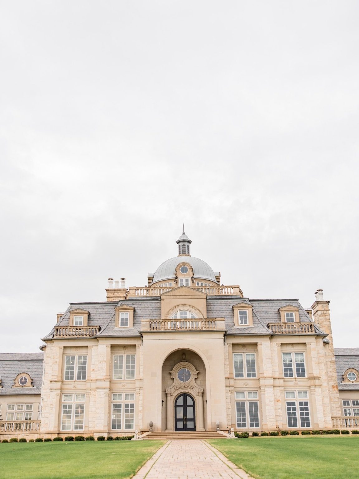 Allison & Josh’s Elegant, Timeless Wedding at The Olana - Wed Society ...