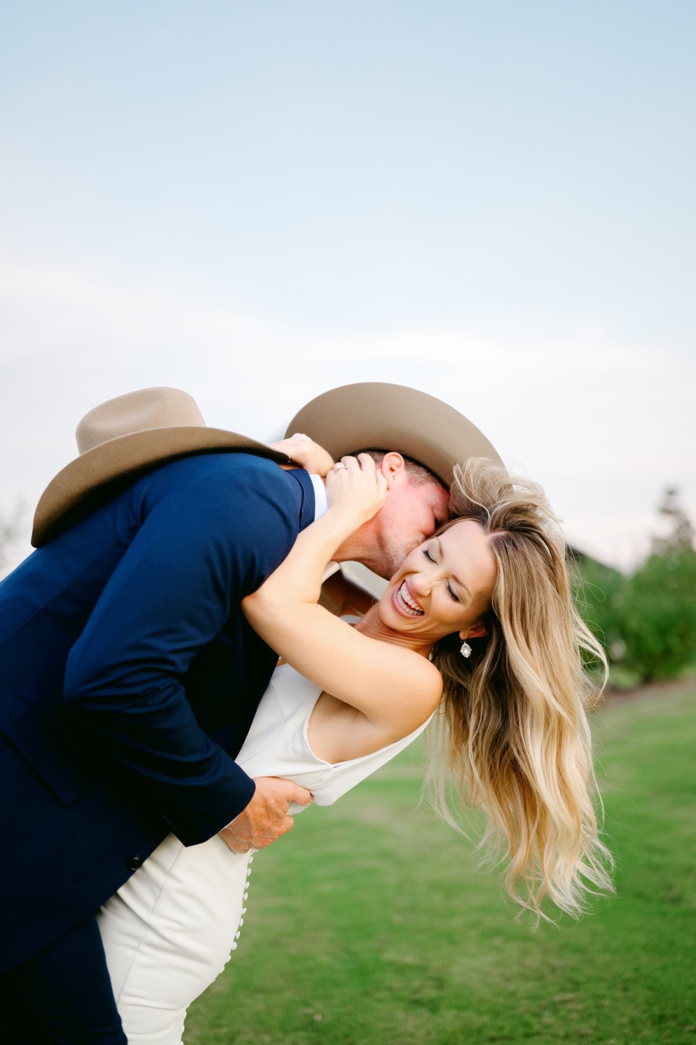 Meghan & Taylor’s Wedding Photographed by Katelyn Elaine Creative ...